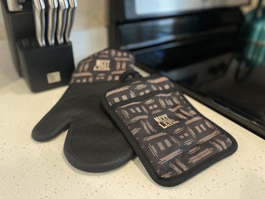 Next Level Oven Mitt Potholder Set - Shades of Color