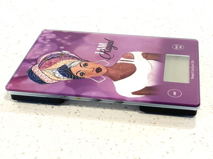 I Am Royal Kitchen Scale - Shades of Color